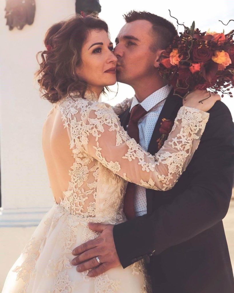 How to Create Your Wedding Day Timeline 2020 - JJ's House